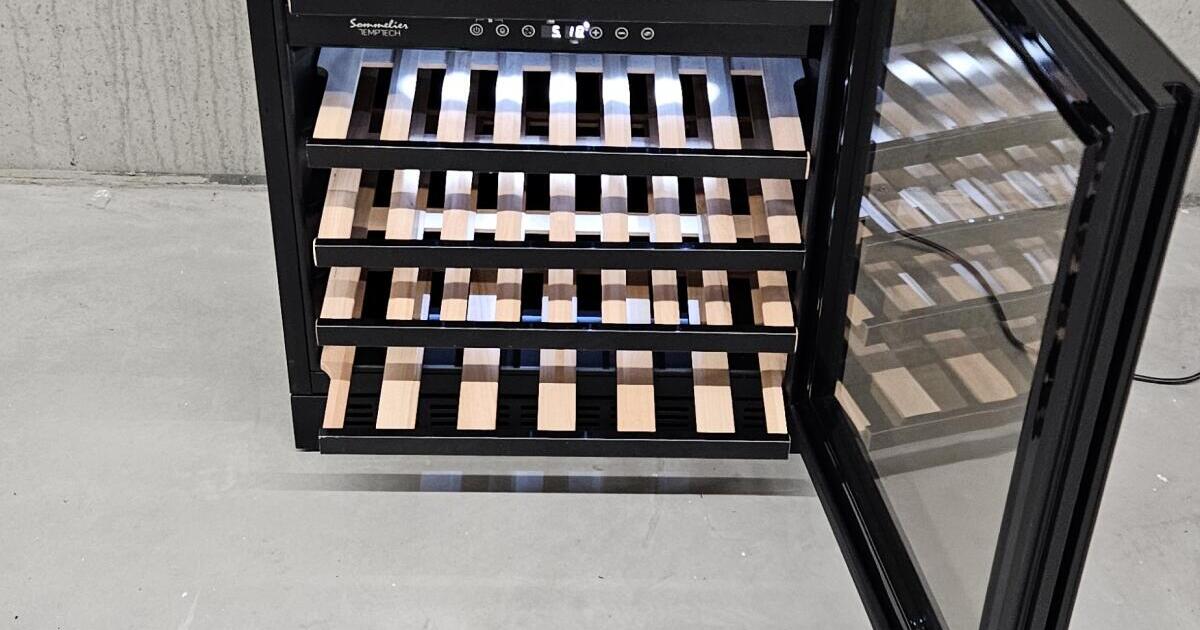 Temptech inbouw wijnkoelkast SOMX60DRB-24 - 379 | Lunenburg